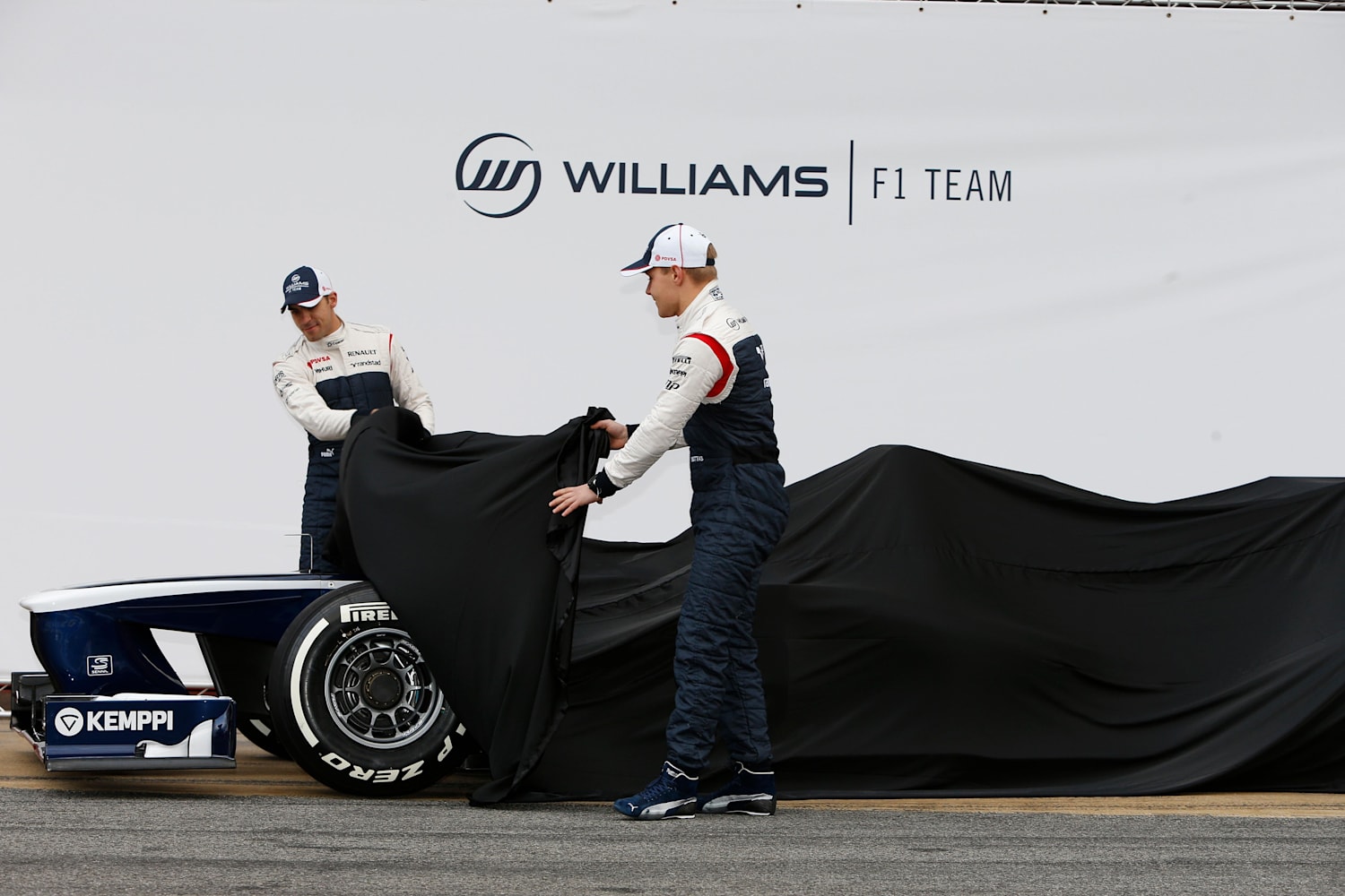 The Williams FW35 launch in pictures