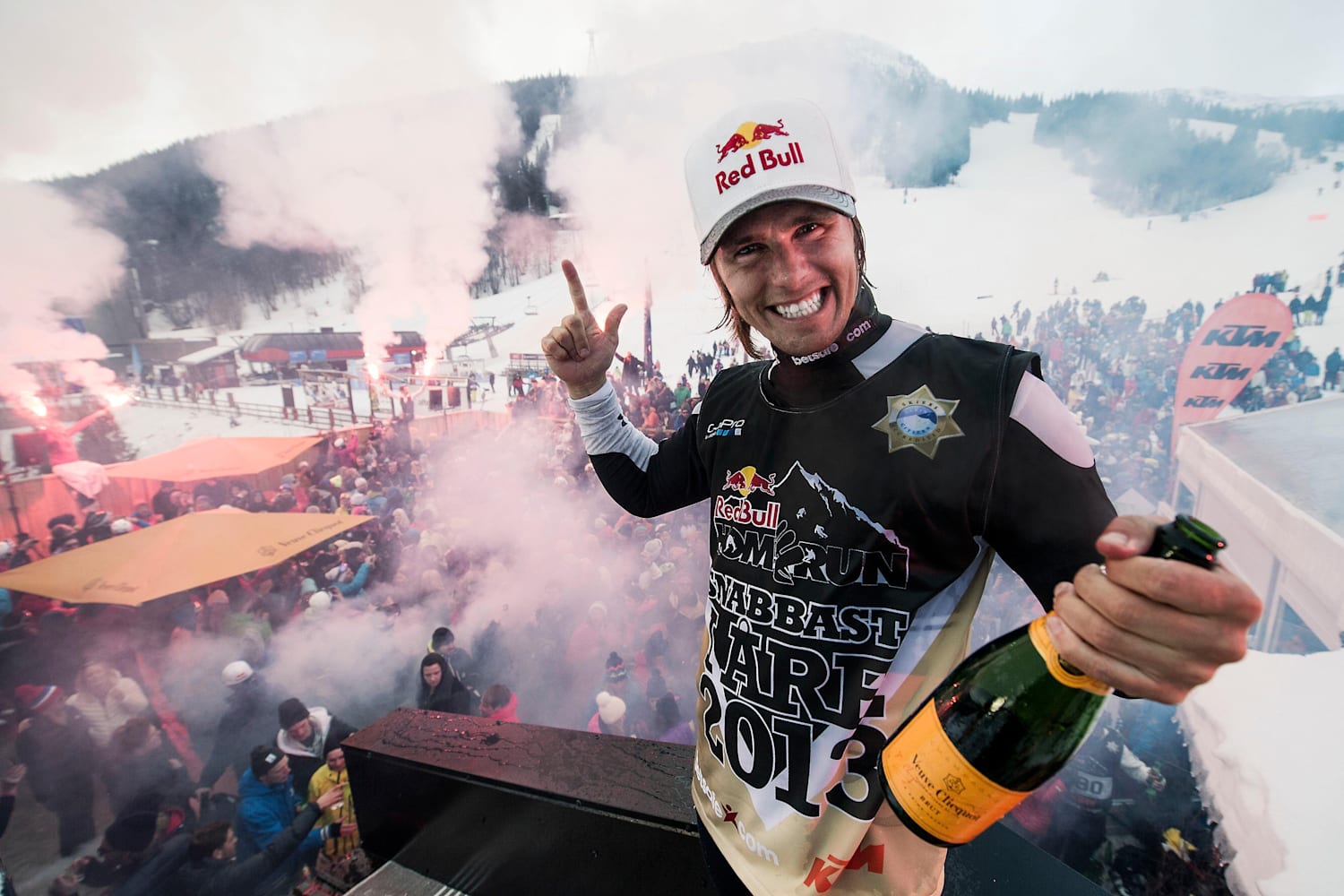 Jon Olsson: Der Mann hinter der Sturmhaube