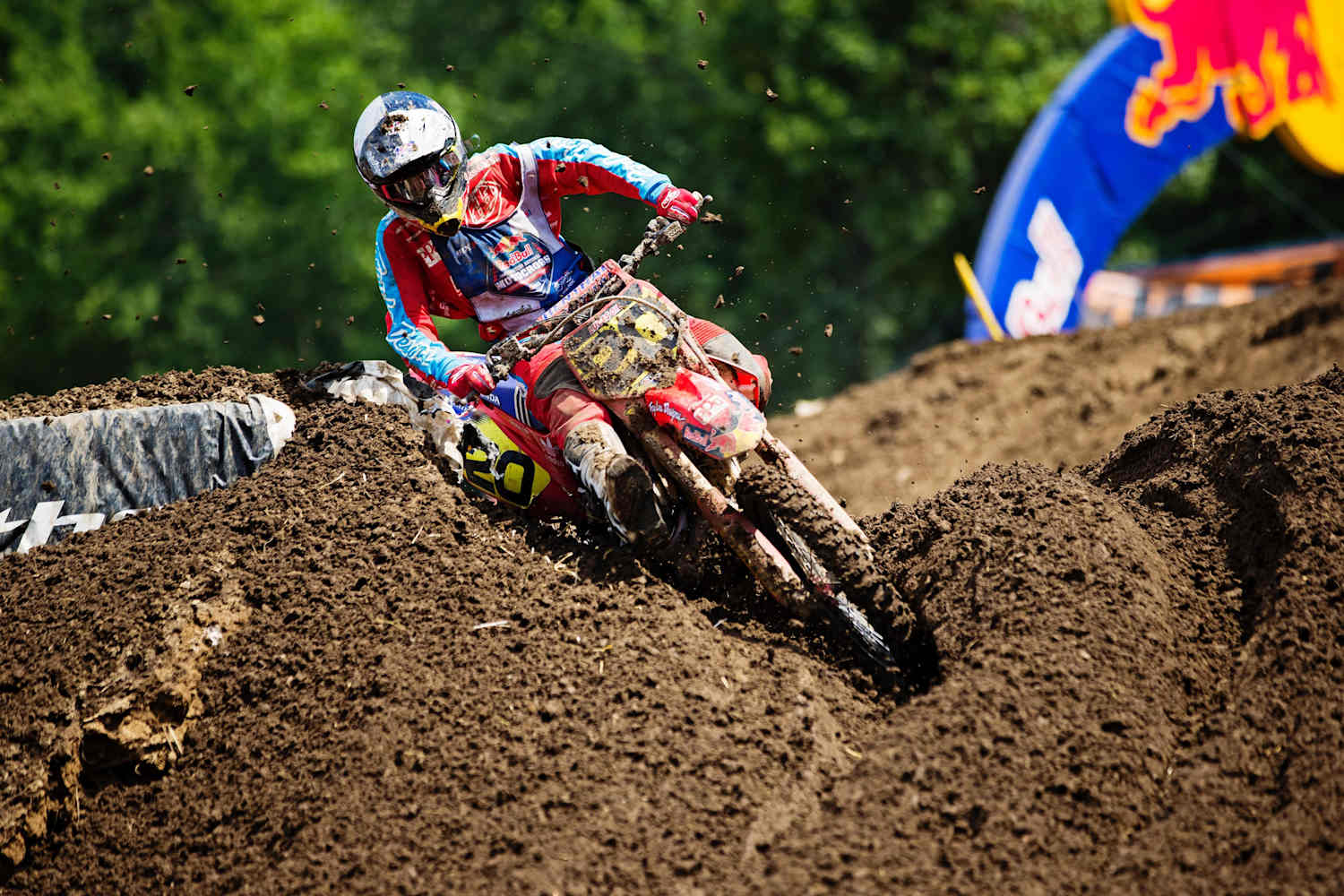 5 Amateur Motocross Racers to Watch in 2014