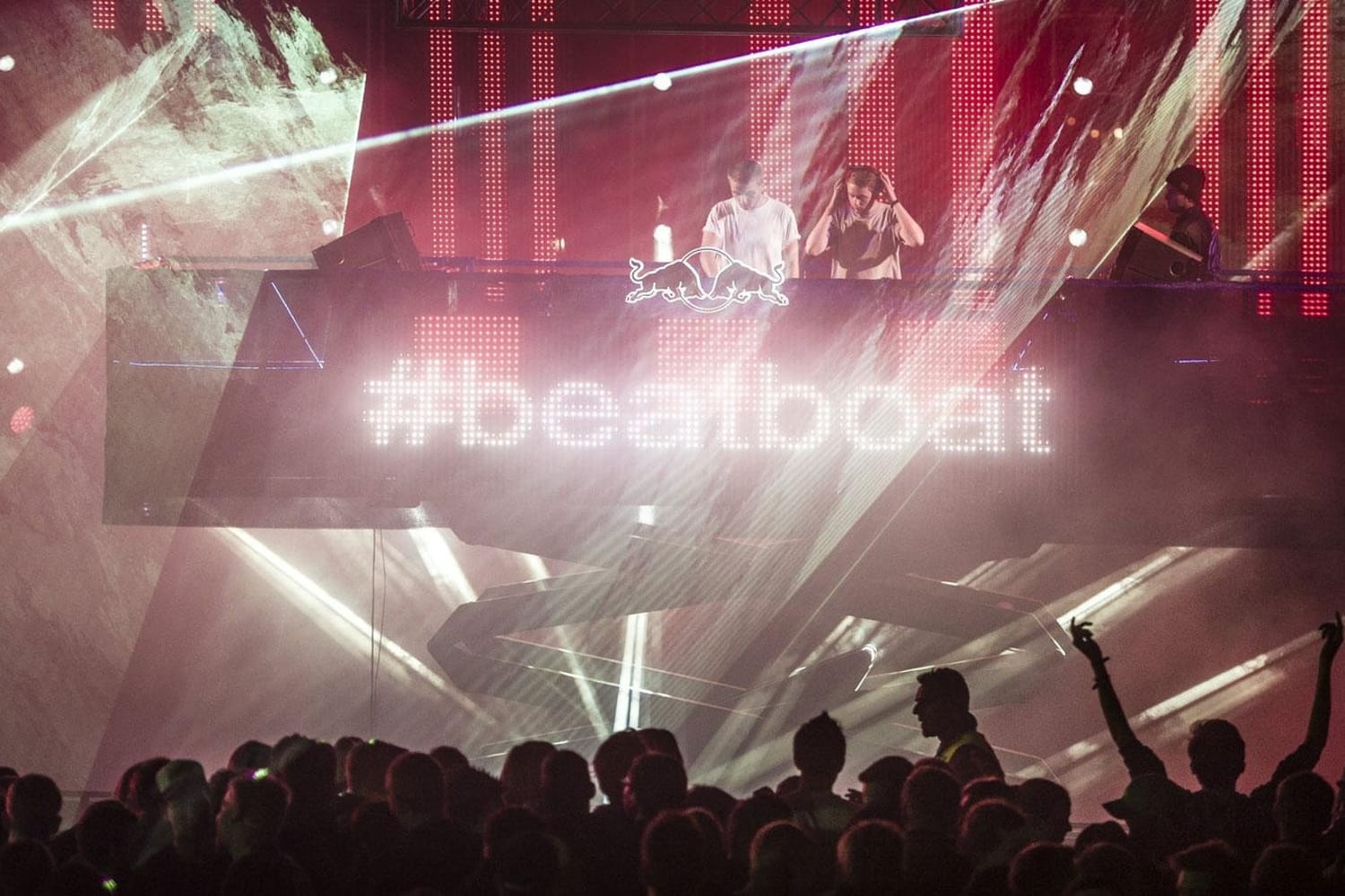 Video: Disclosure na Red Bull Beat Boat