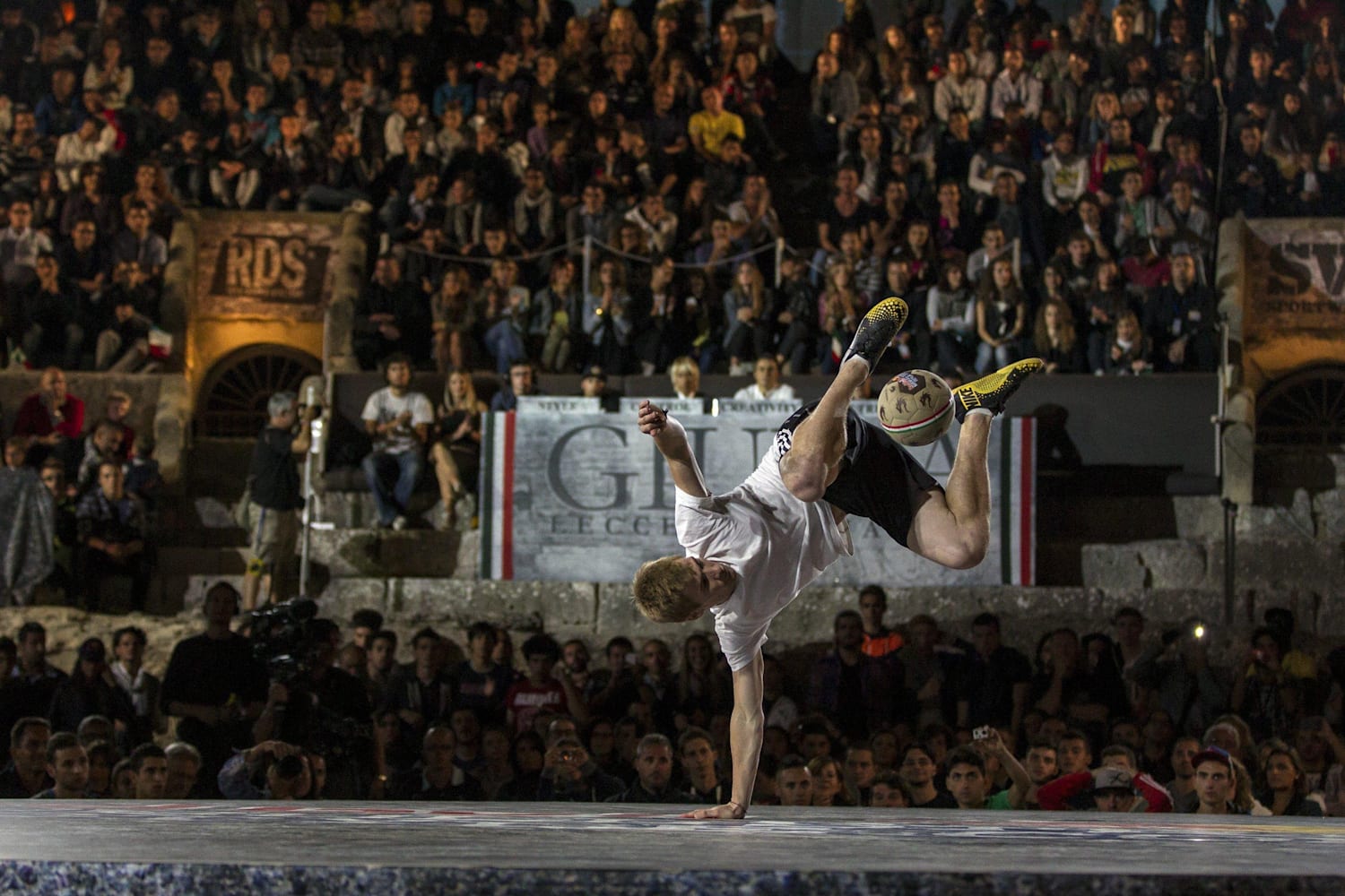 Replay: Red Bull Street Style World Final