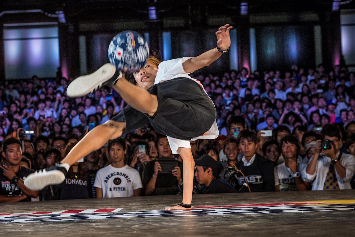 Video: Freestyle Action a Tokyo!