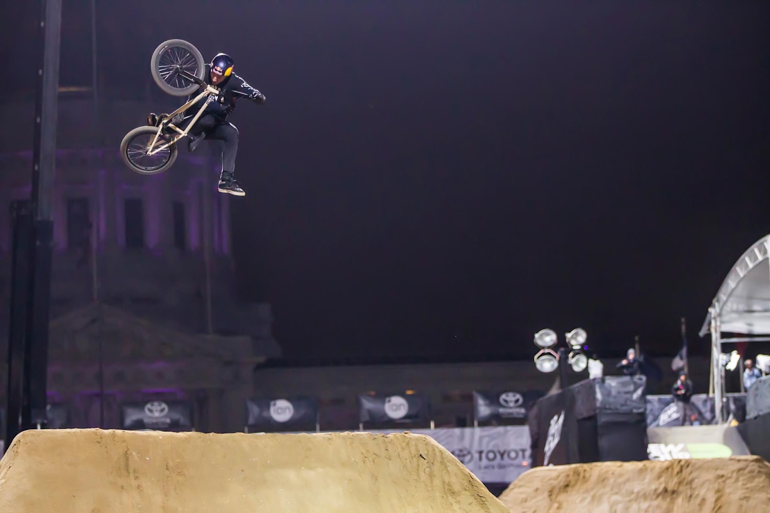 Corey Bohan - „Hanging Foul”: Dew Tour