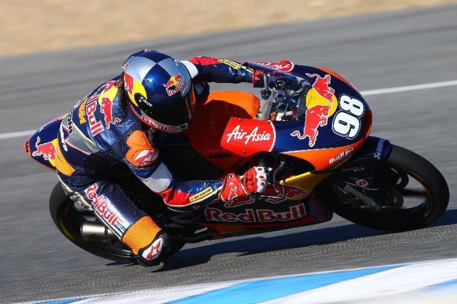 Karel Hanika Arrive En Moto3