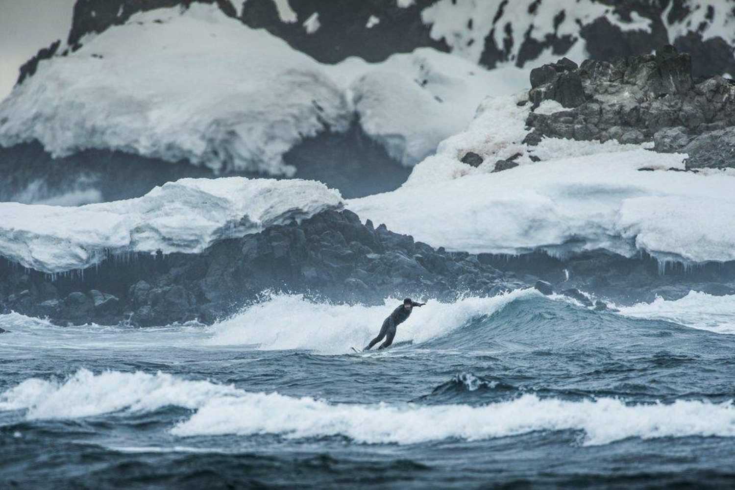 南极冲浪？简直是最极端的冒险了！