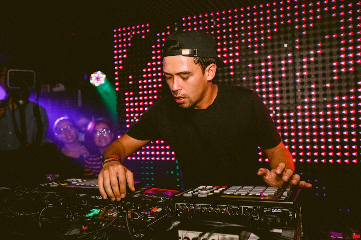 Night Invader: Onra Live Set