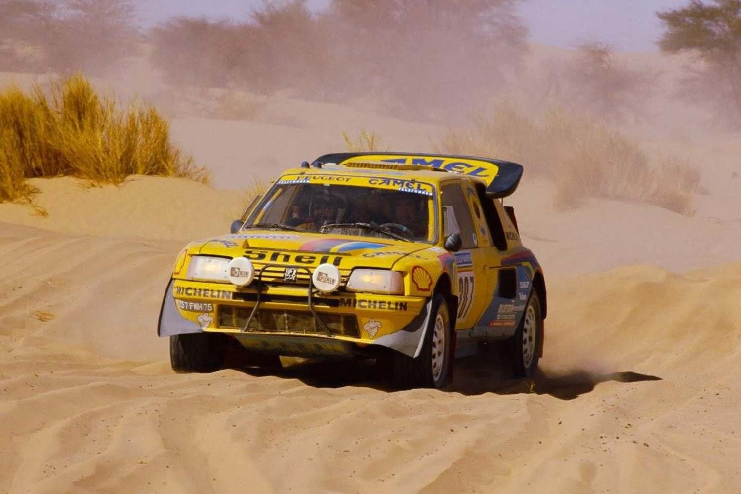 New challenge for Peugeot: Dakar comeback in 2015