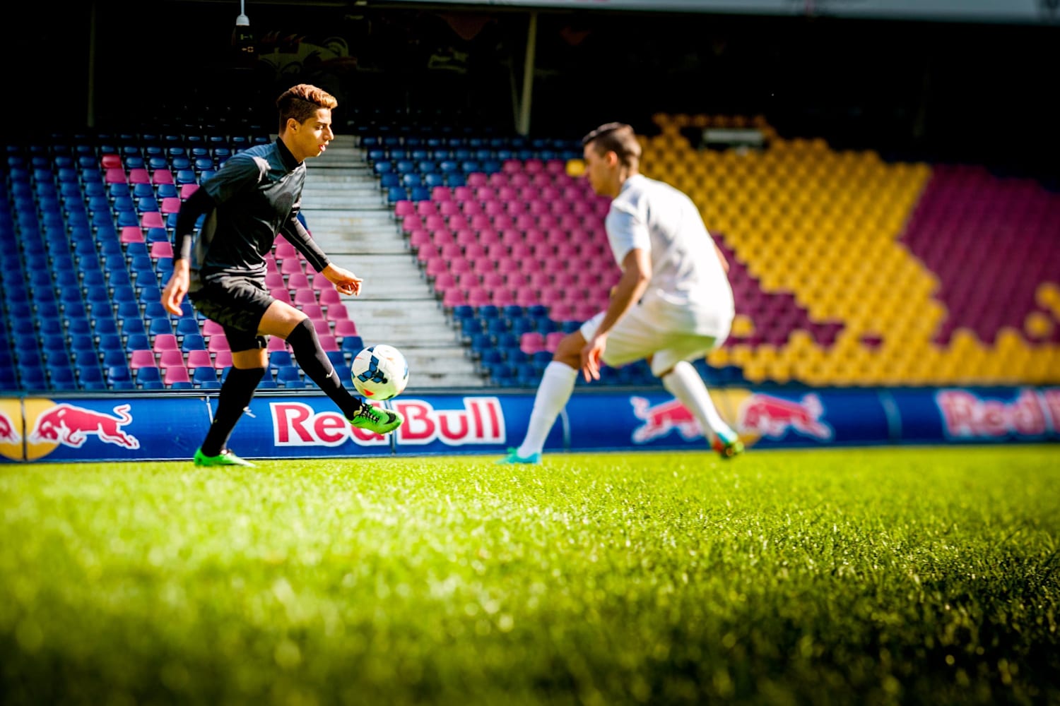 Red Bull Trickology, Folge 4: „Elastico Inverso“