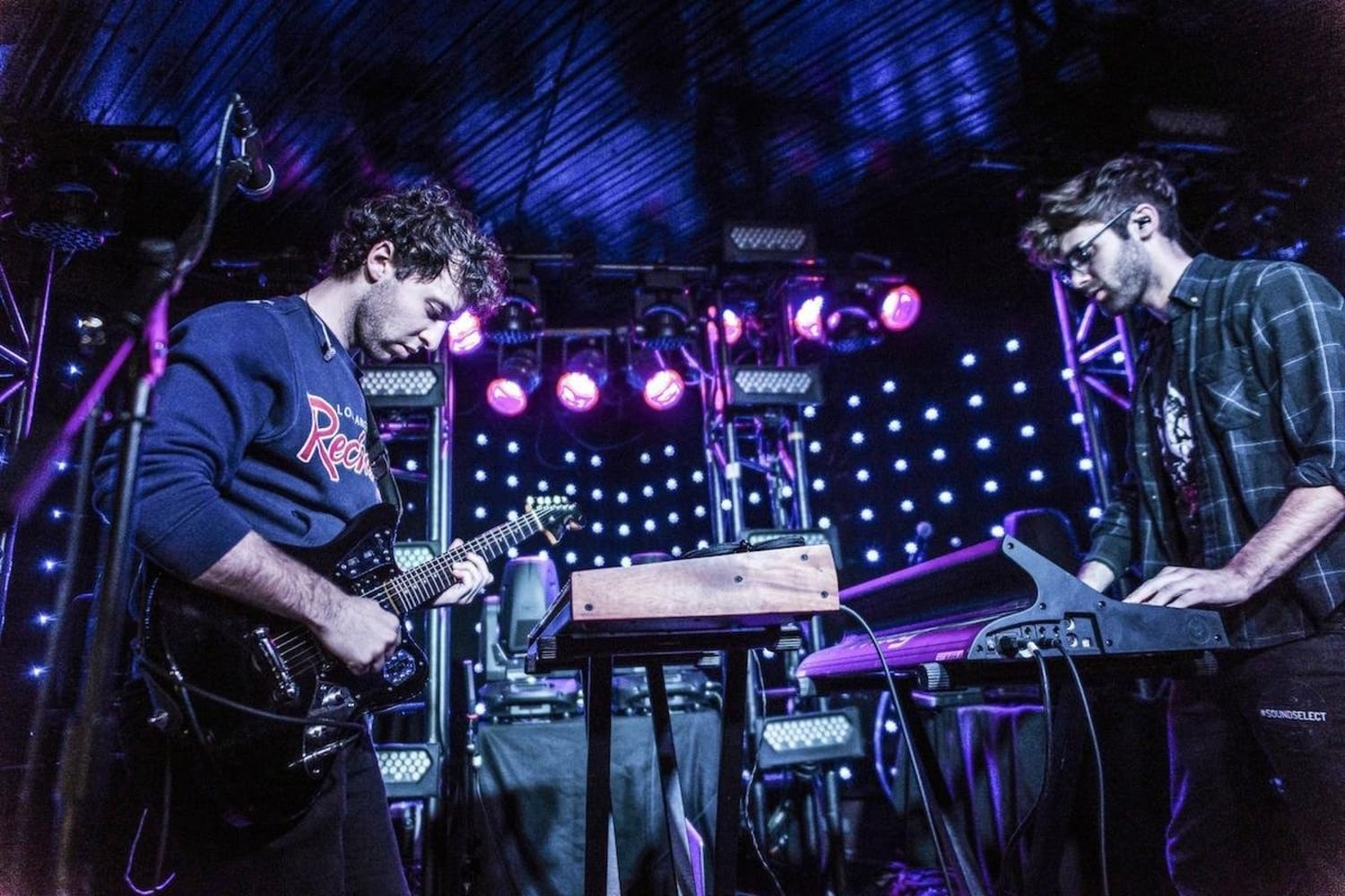 Listen to a new song from LA pop band Carousel