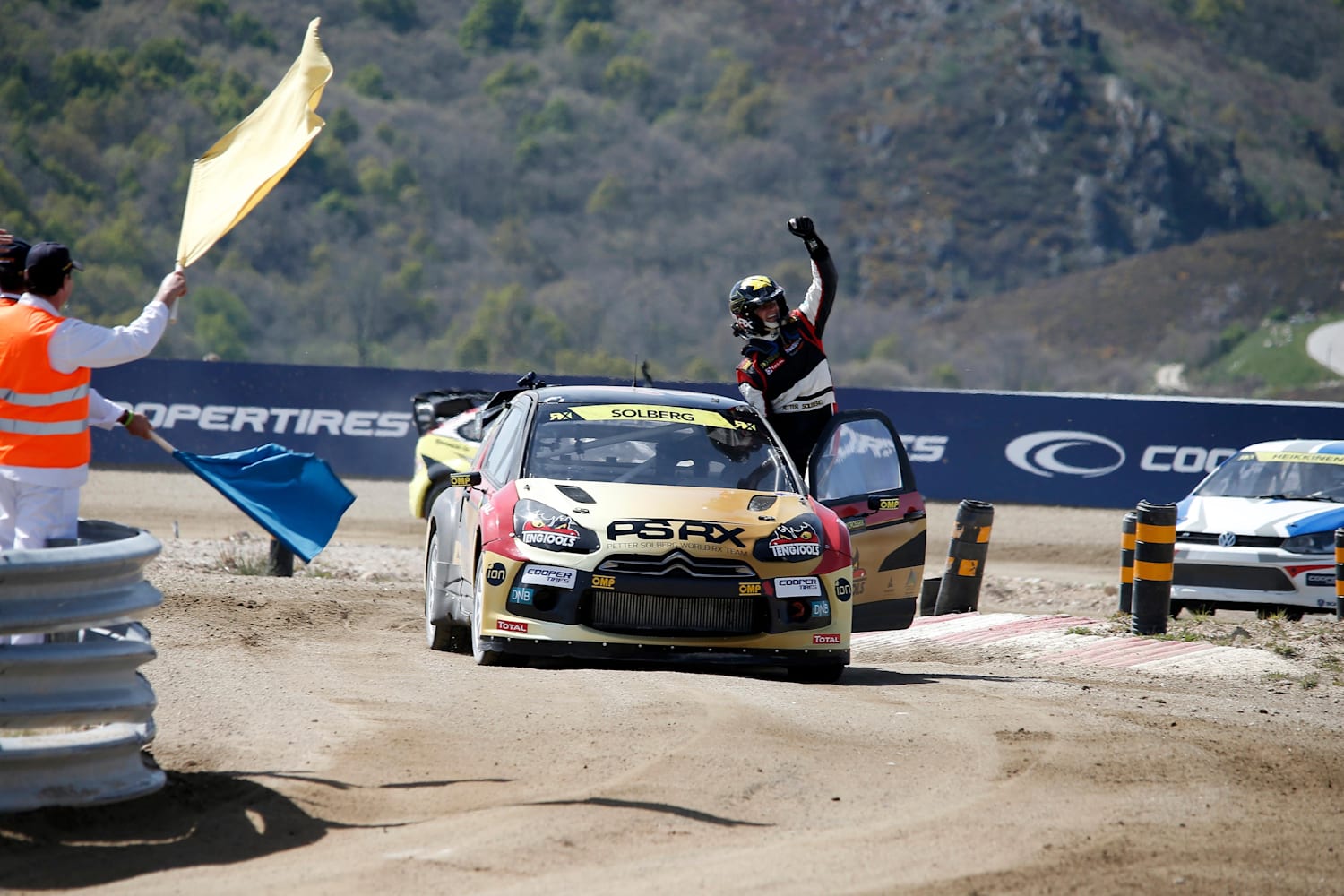 Petter Solberg wins first World Rally Cross round
