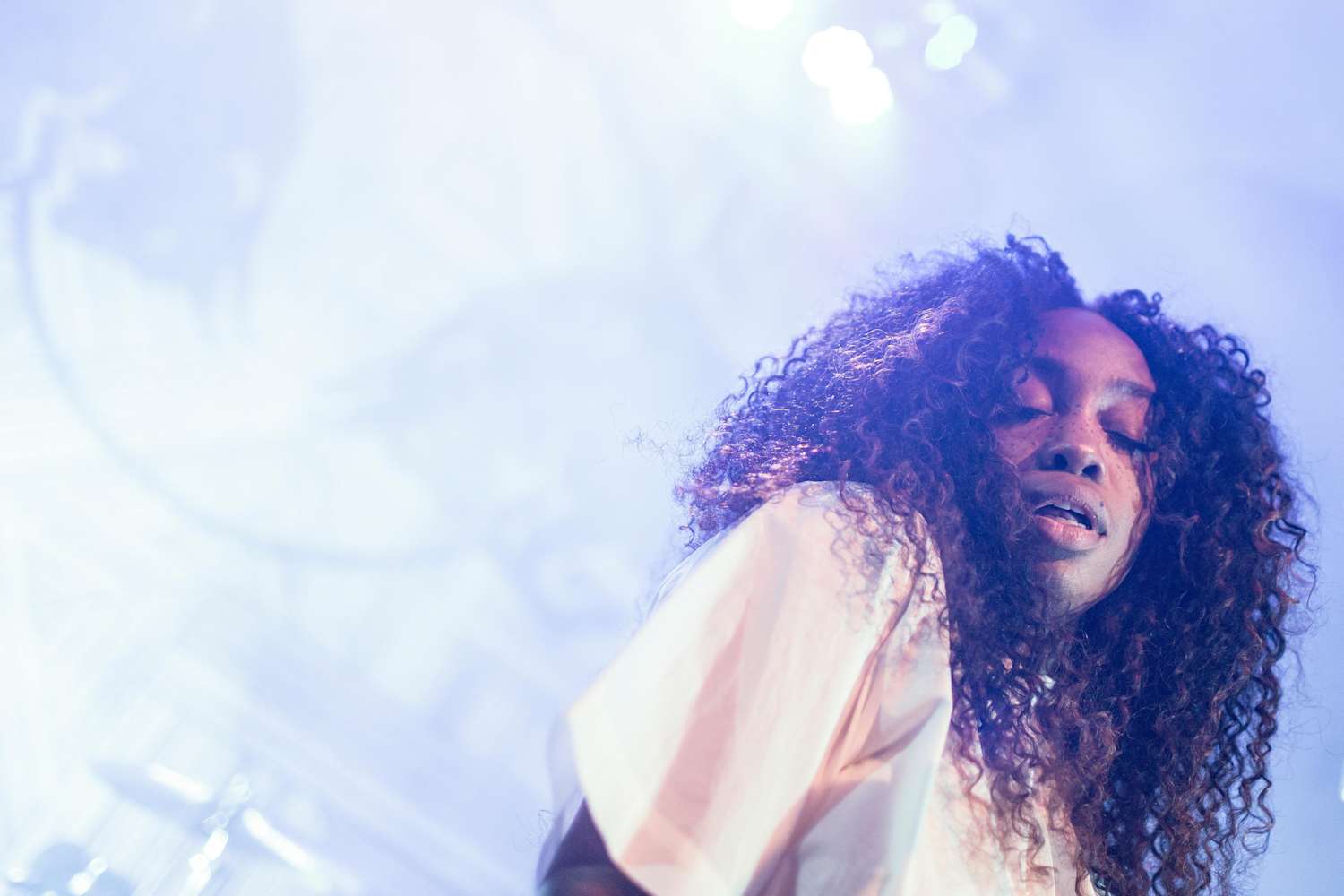 SZA: Rising Artist Is a 'Tomboy at Heart' | Interview