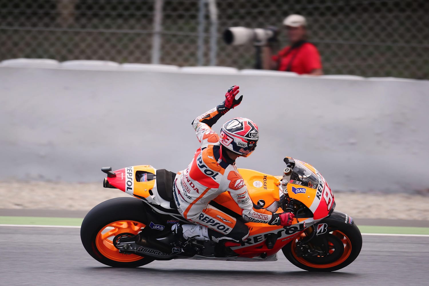 MotoGP race report quotes and facts from Catalunya