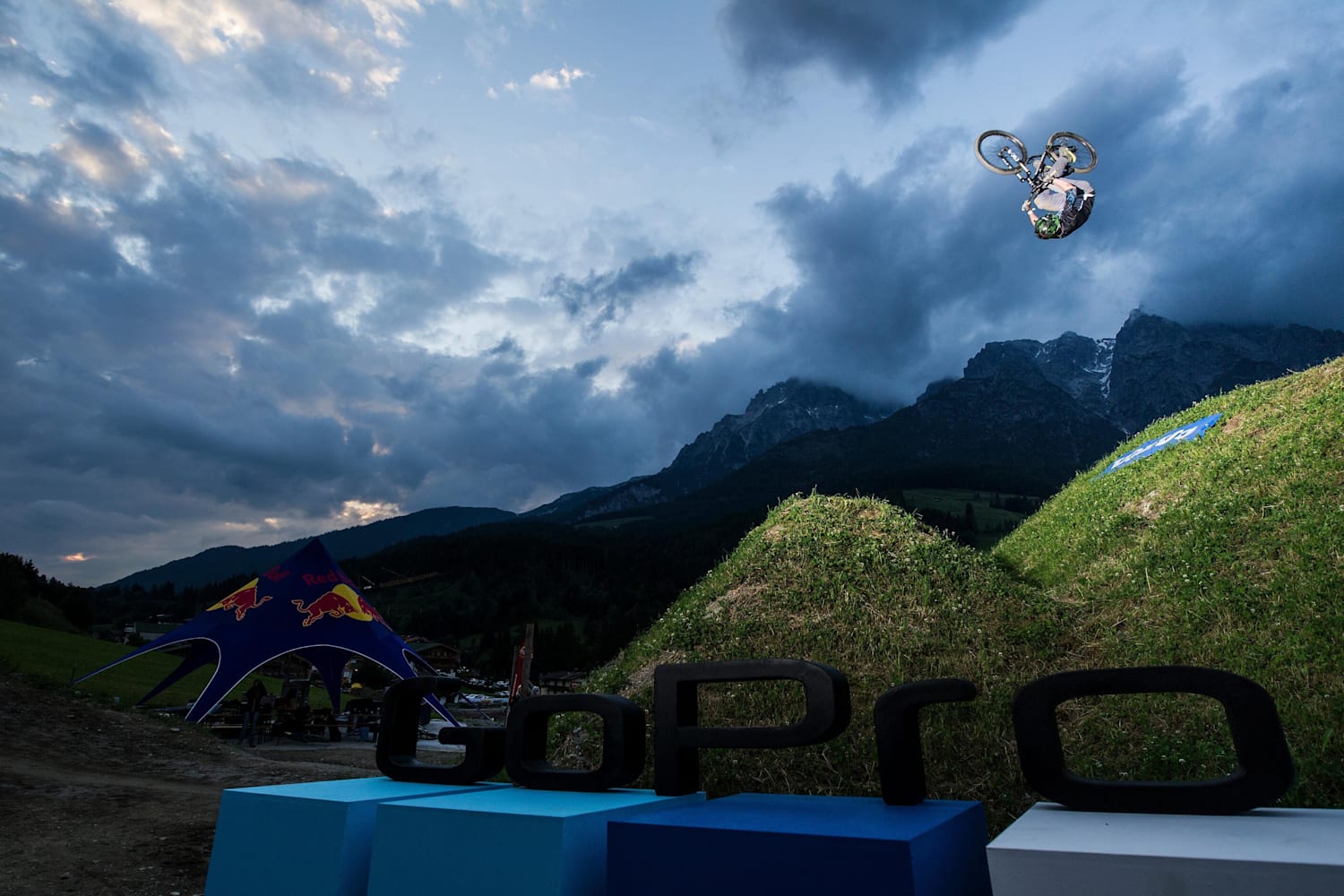 Nicholi Rogatkin profile FMB World Tour