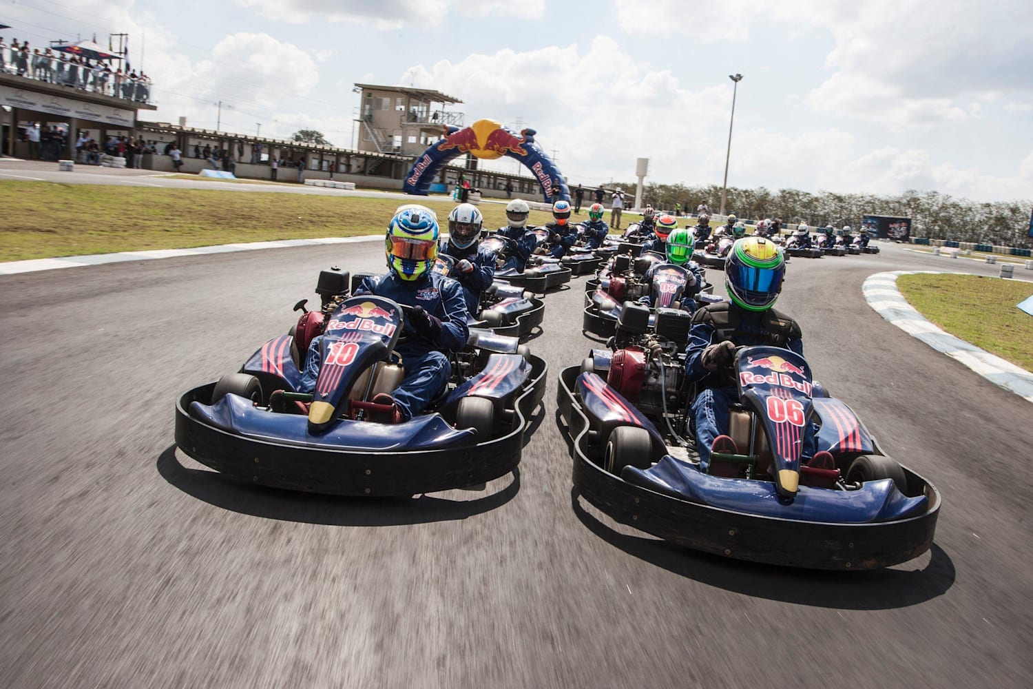 Red Bull Kart Fight 2018 algab juulis
