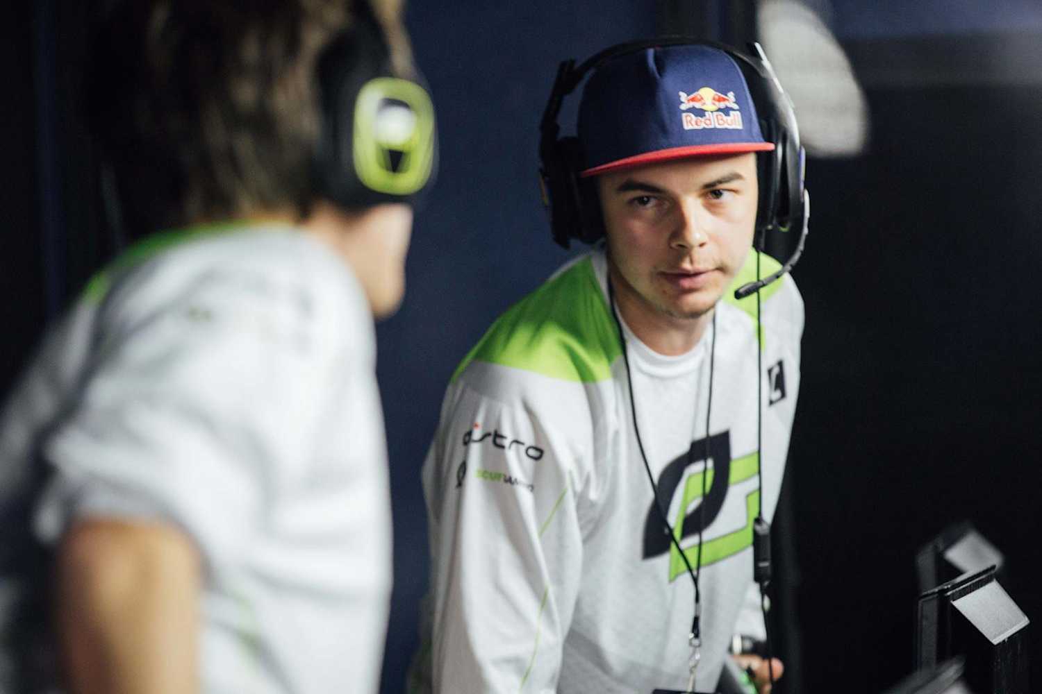 The pro gamers you must watch on YouTube and Twitch