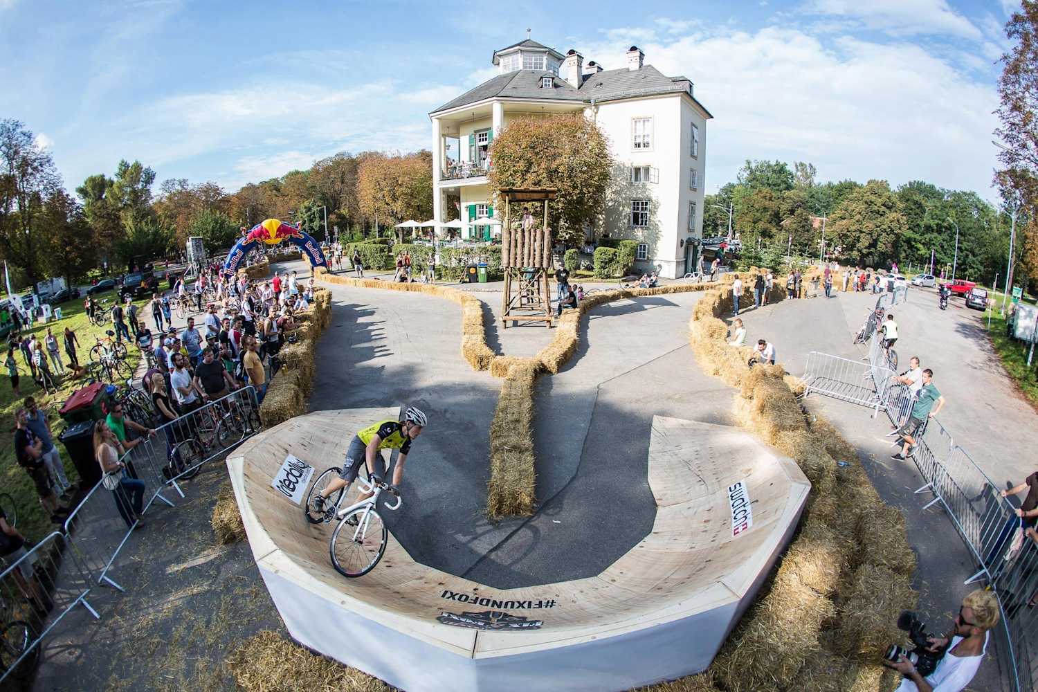 Red Bull Fix & Foxi: Jagd der besten Fixi-Fahrer