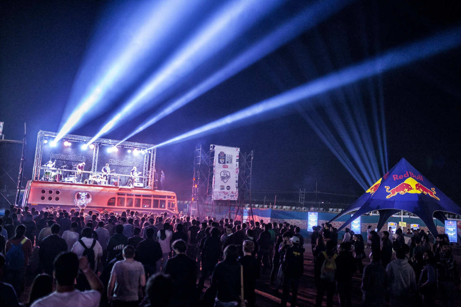 Exklusiv: Die animierte Geschichte des NH7 Weekender