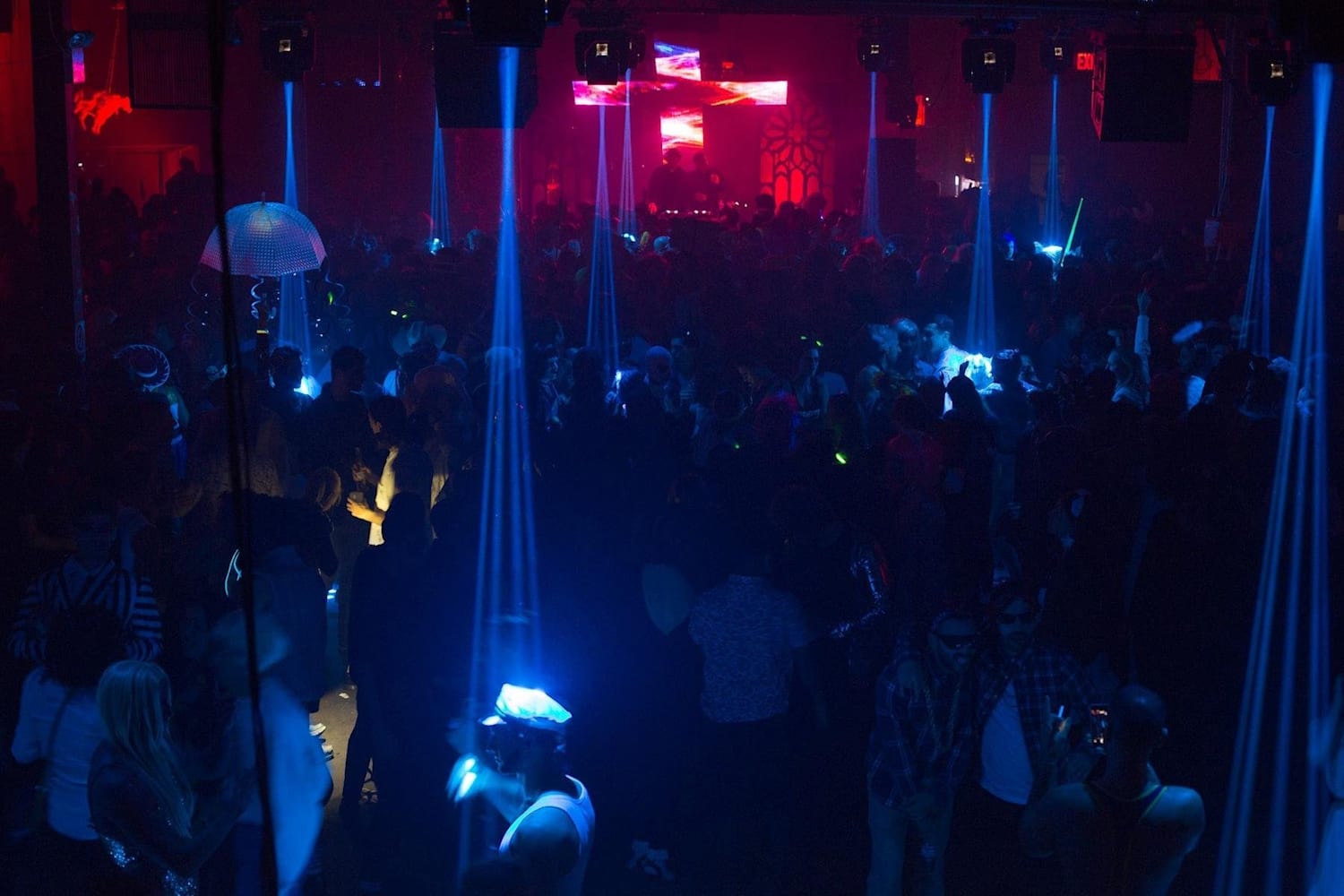 Watch: Warehouse Transformed Into Rave in 60 Secs