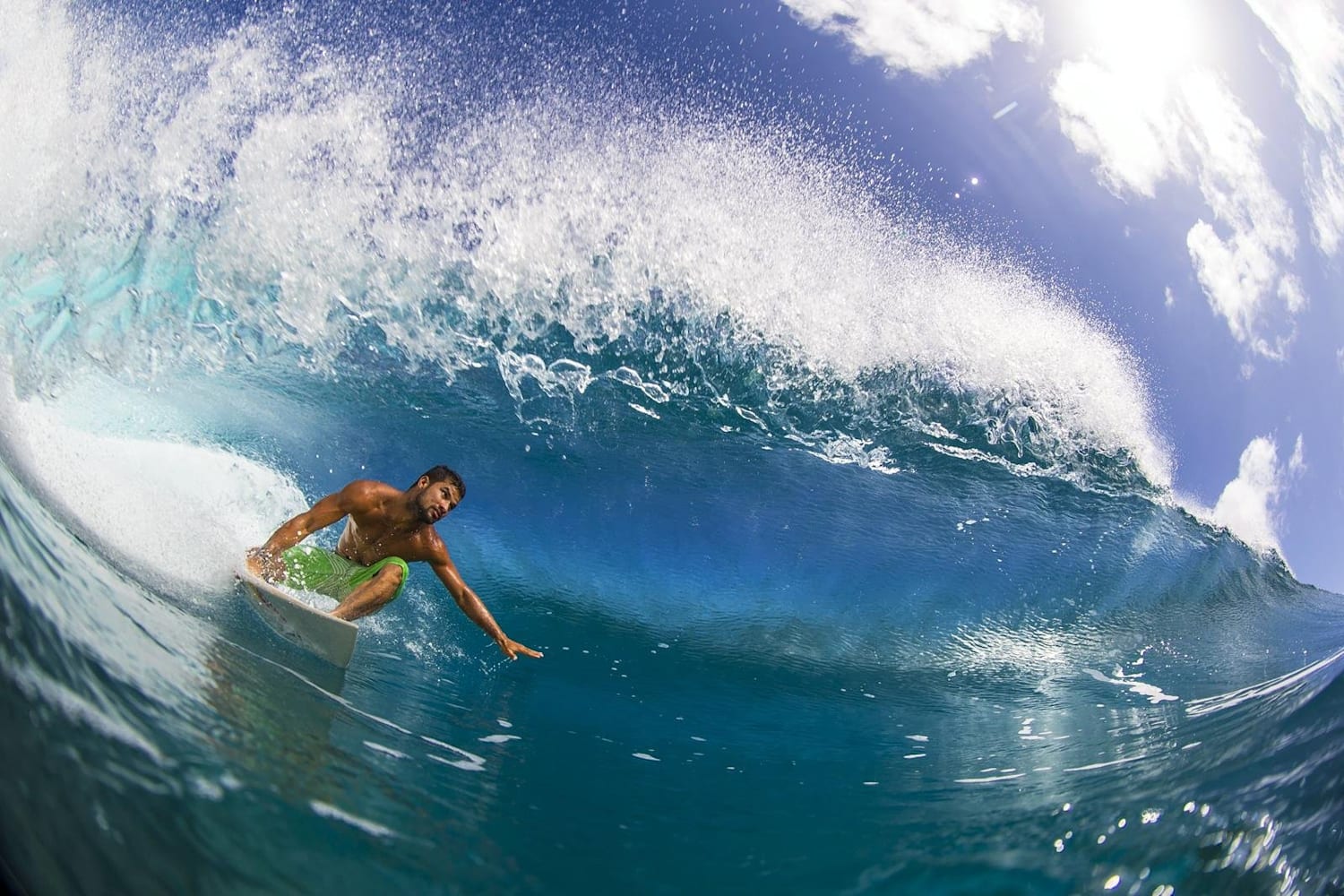No Contest: Watch the world’s best surfers at Teahupo'o