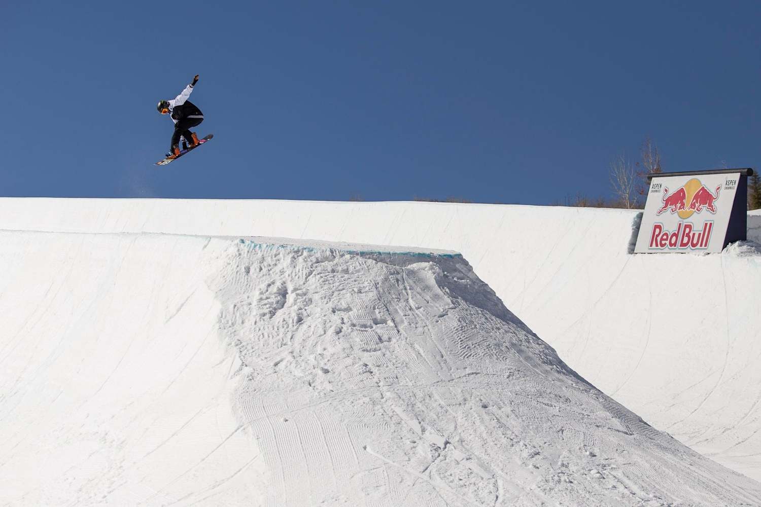 Red Bull Double Pipe Snowboarding Photos Practice Day 1