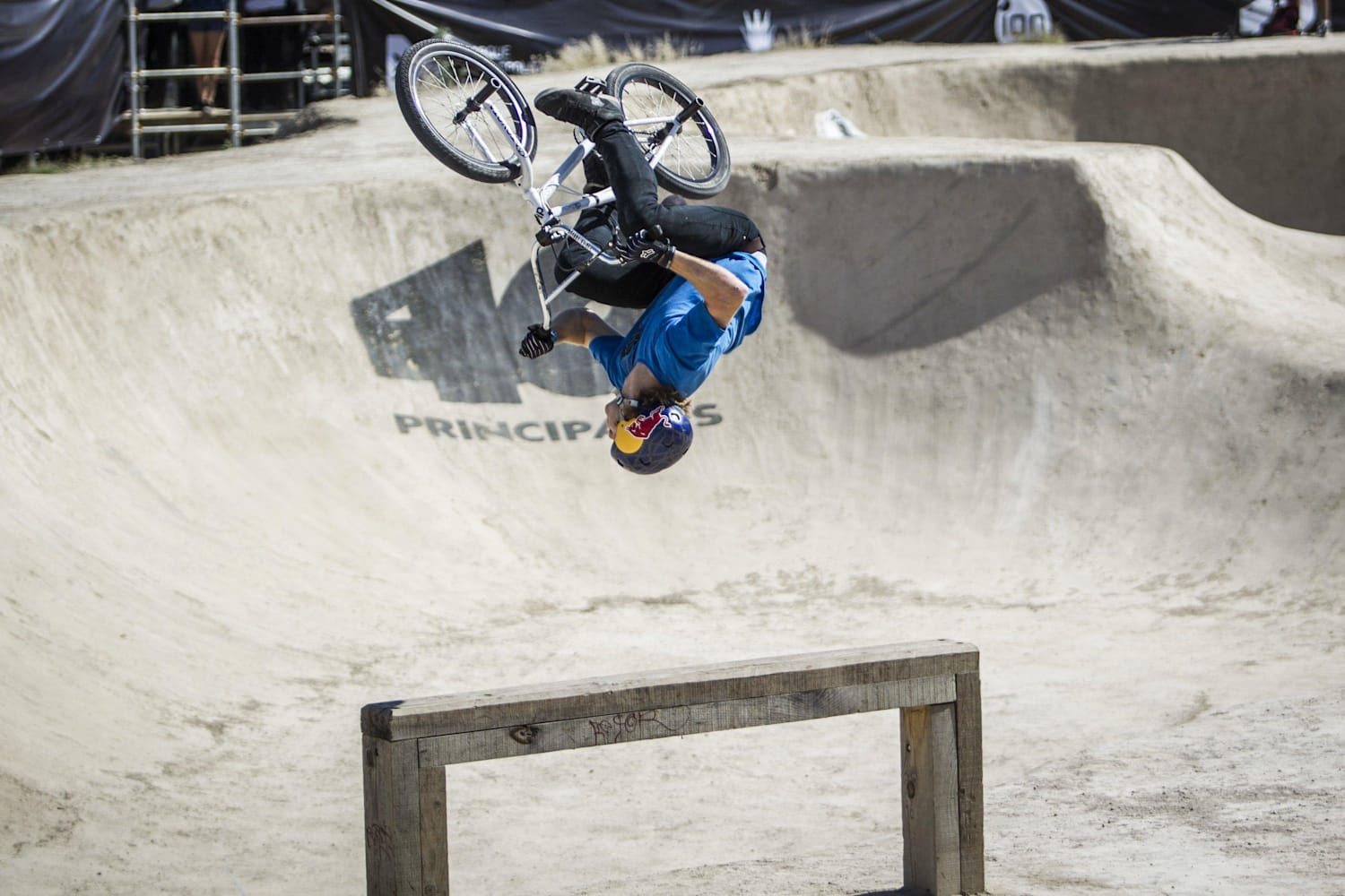 BMX : Drew Bezanson et son edit pour DK Bicycle