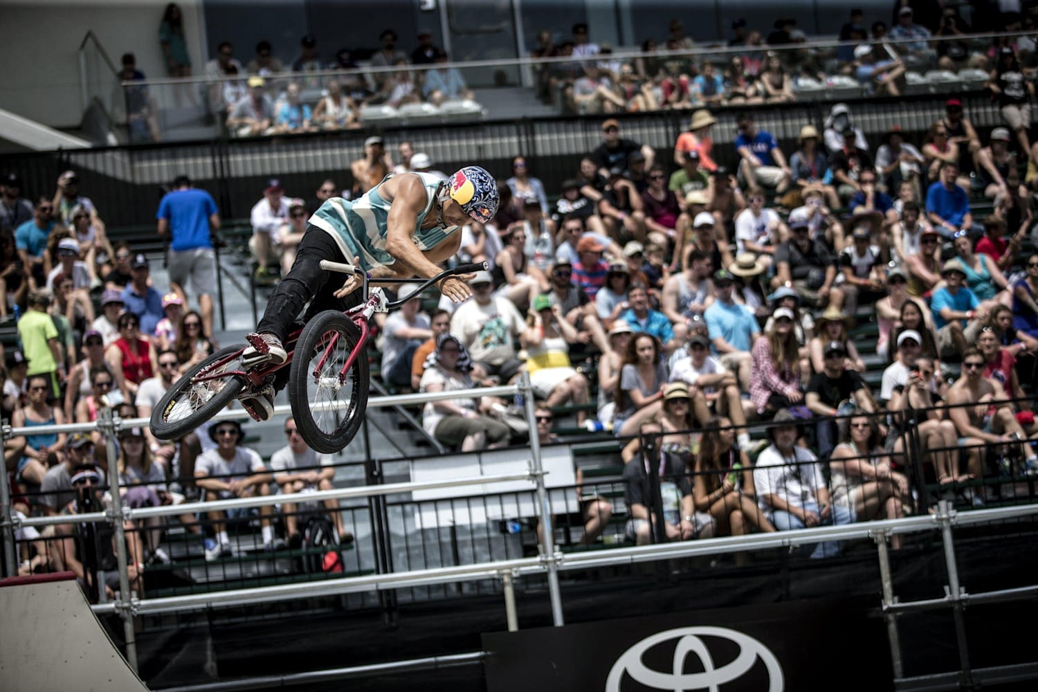 BMX Cash Roll por Daniel Sandoval