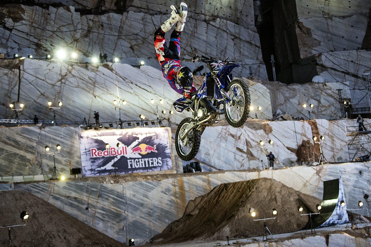 Red Bull X-Fighters Athens 2015 event report and video