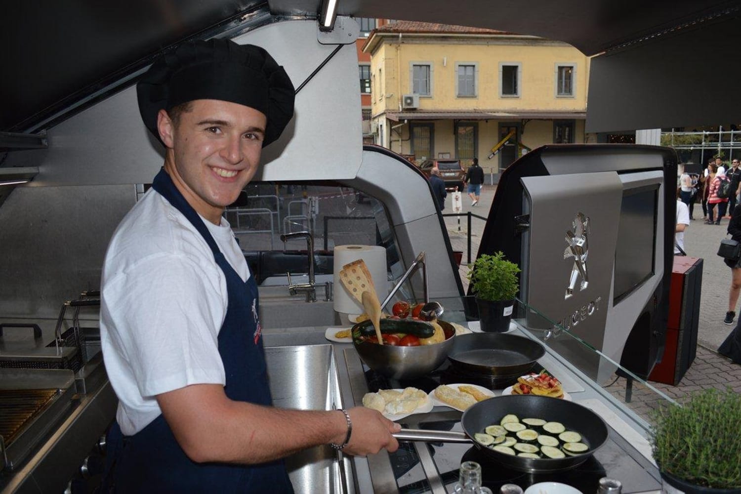 Michele Tassone: piloto, campeão e chef