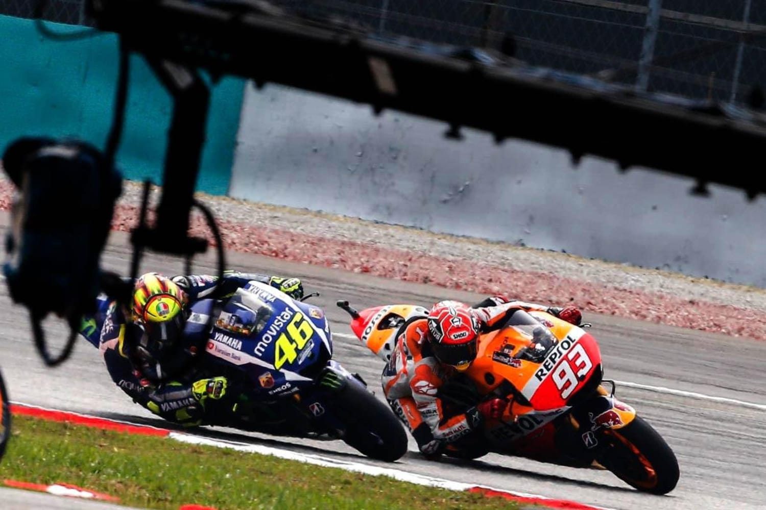 Marc Marquez versus Valentino Rossi