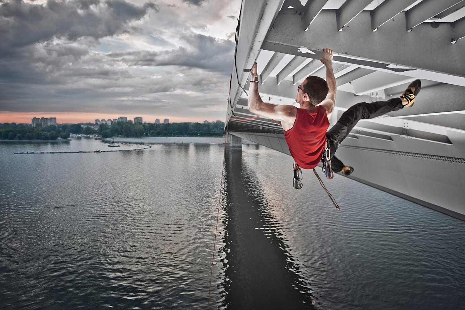 Penjanje, most Slobode, Novi Sad