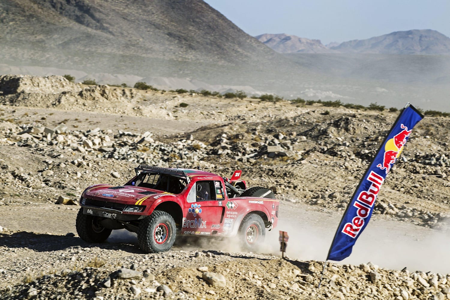 Tavo Vildósola quiere el podio de la Baja 1000