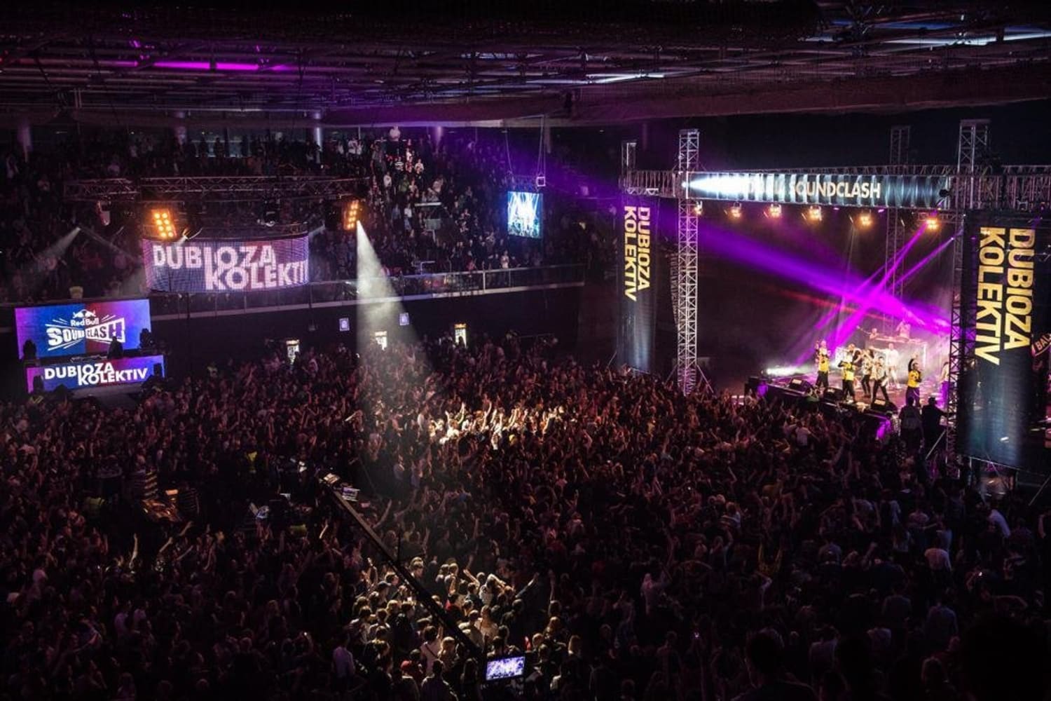 Prije godinu Dubioza razmontirala Arenu u Zenici