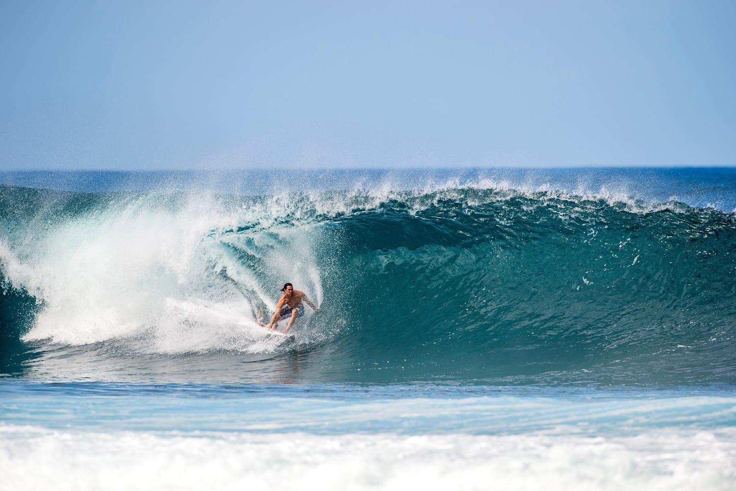 SURFING how to have fun in the summer crowds