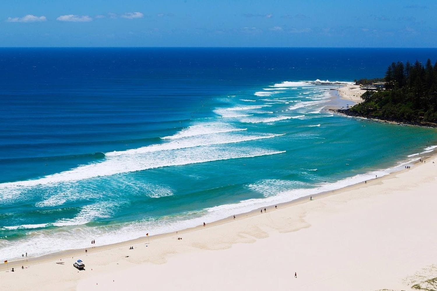 Snapper Rocks volta a quebrar perfeita