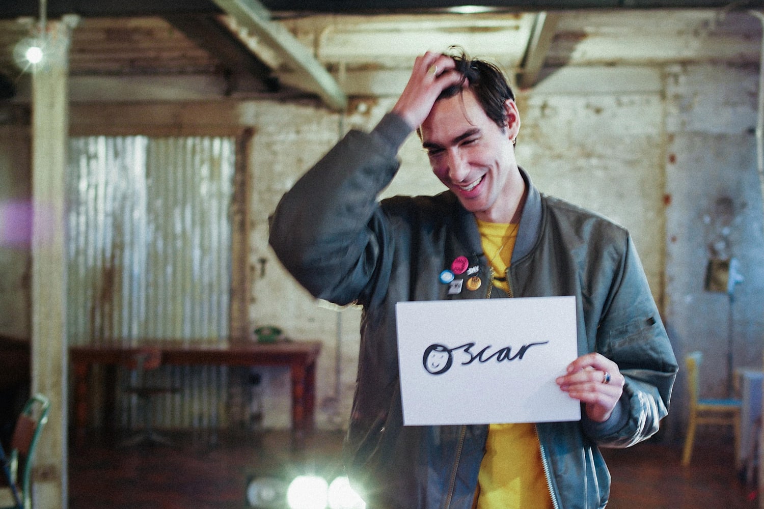 Oscar Scheller: Watch the Indie Newcomer perform live!