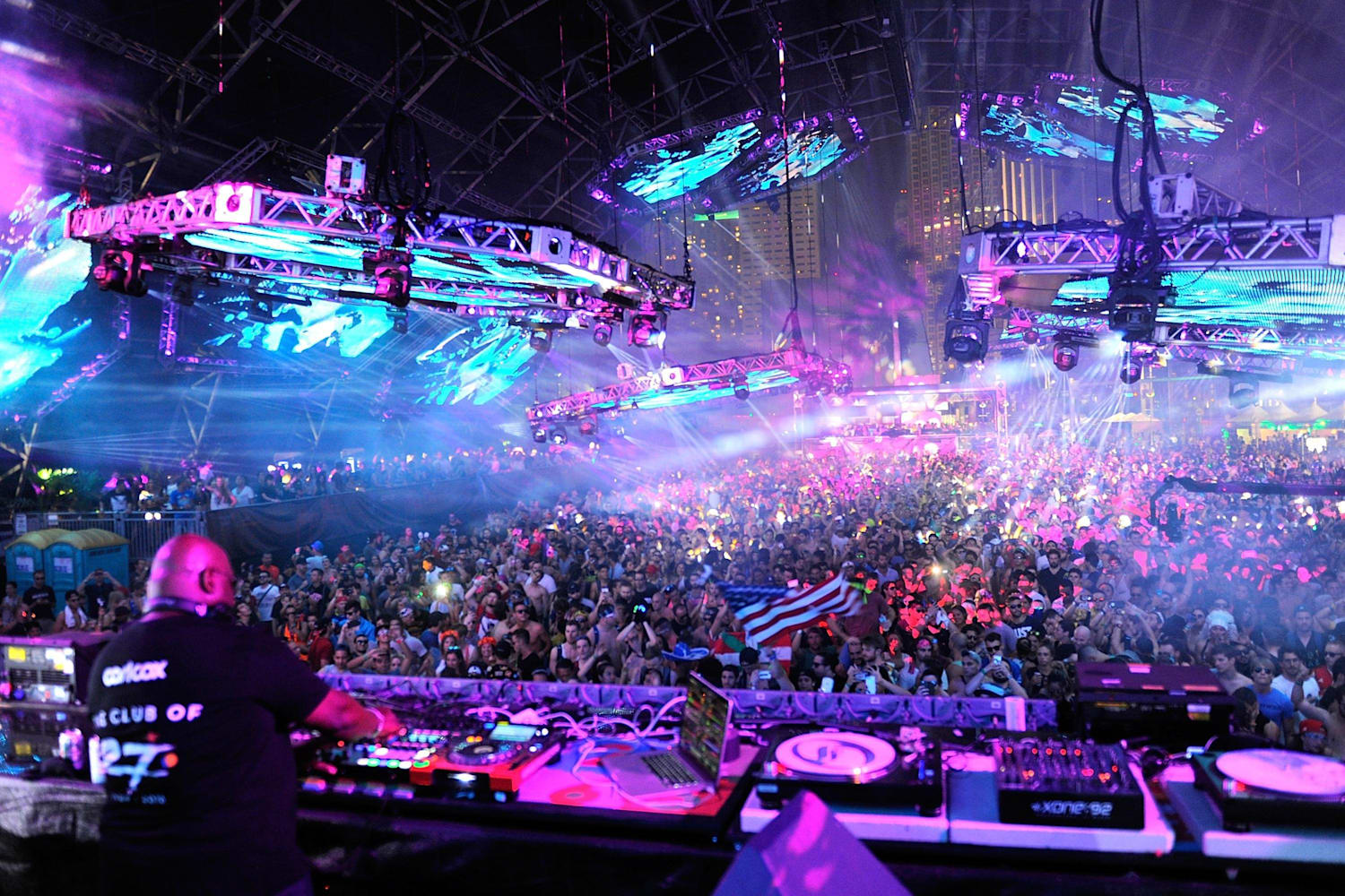 Ultra 2016 | 12 Best Things We Saw | Music Festival