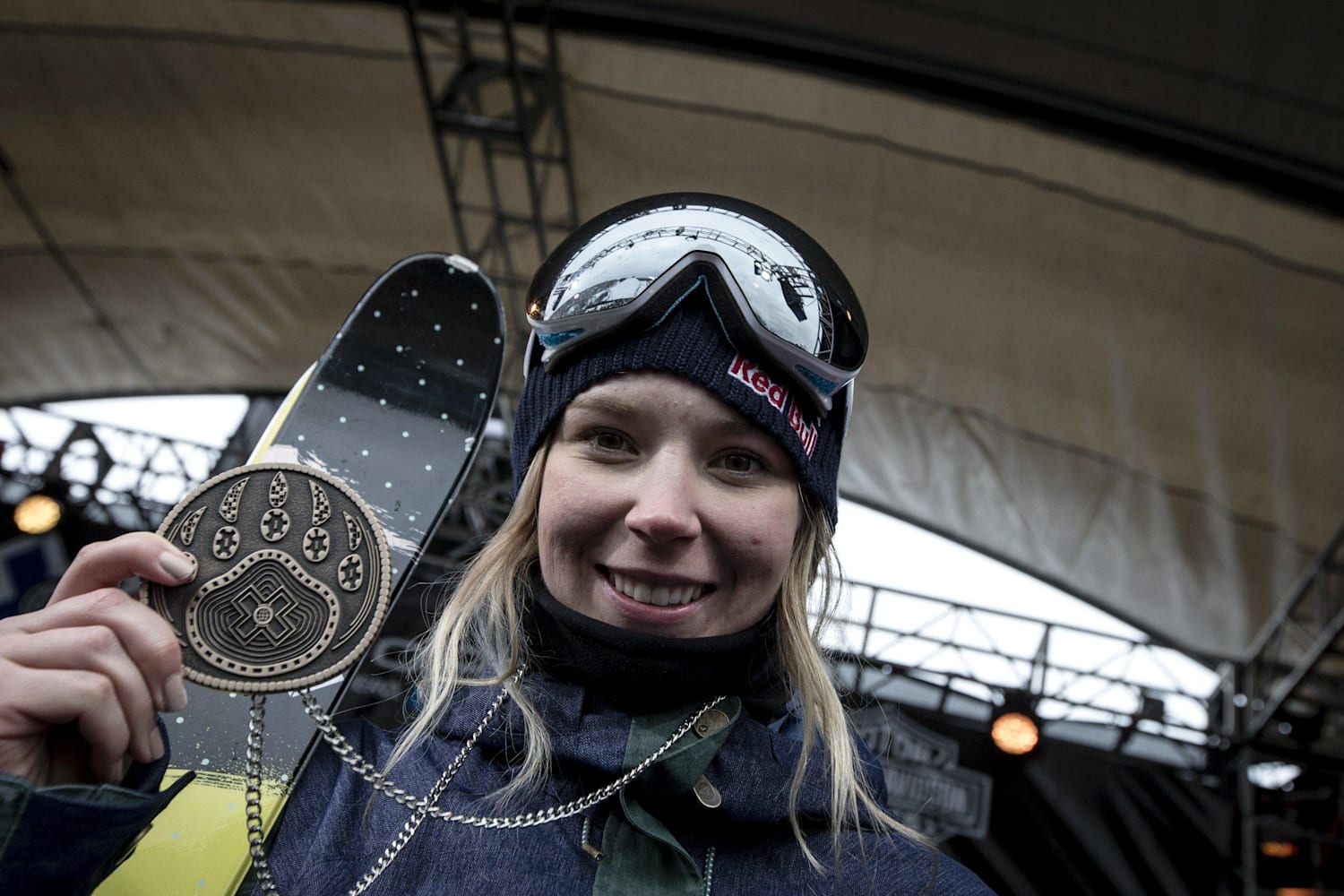 Dara Howell - Best Pictures