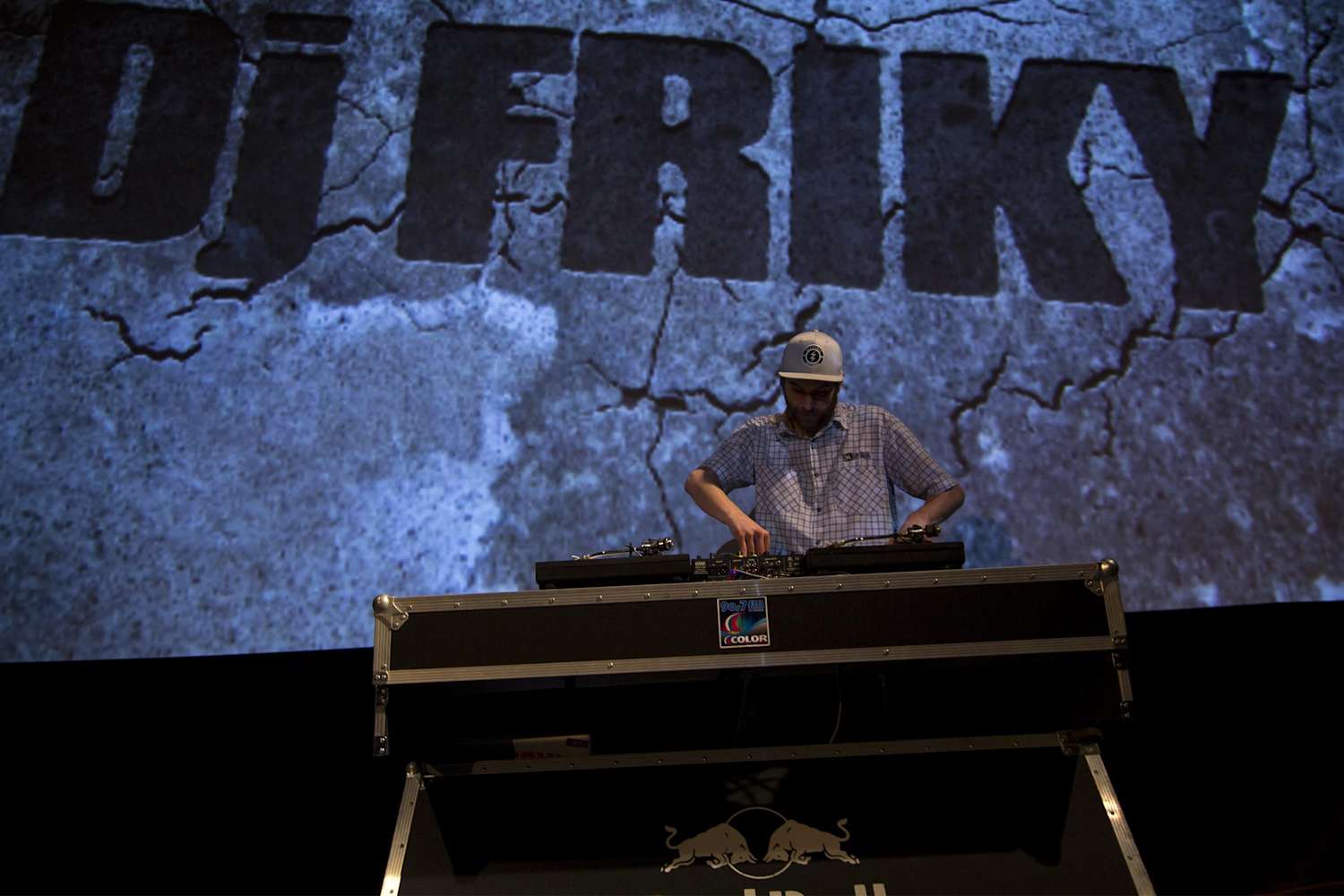 DJ Friky - Robot Funk / Scratch Punk VIDEO