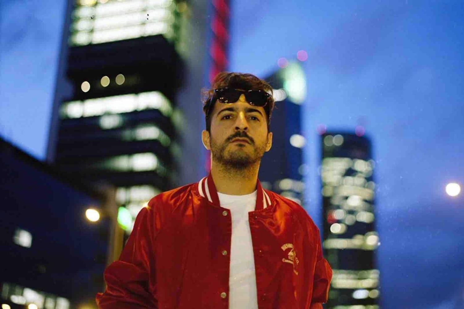 El Guincho confirma concierto en Chile