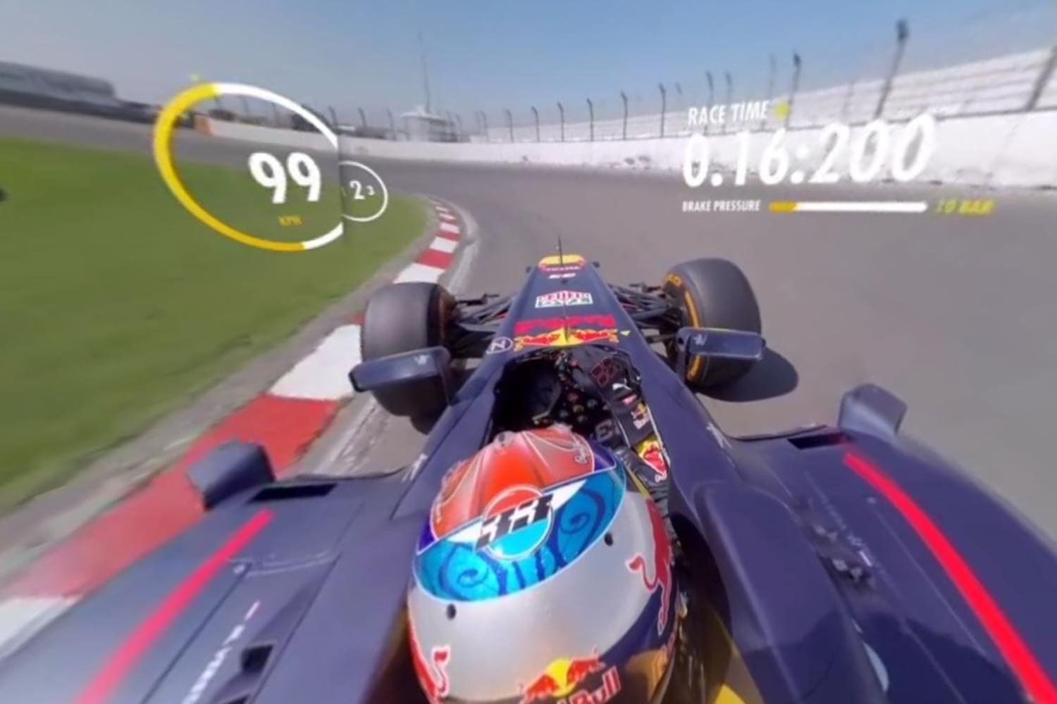 Um rolé num carro de F-1 em 360 graus