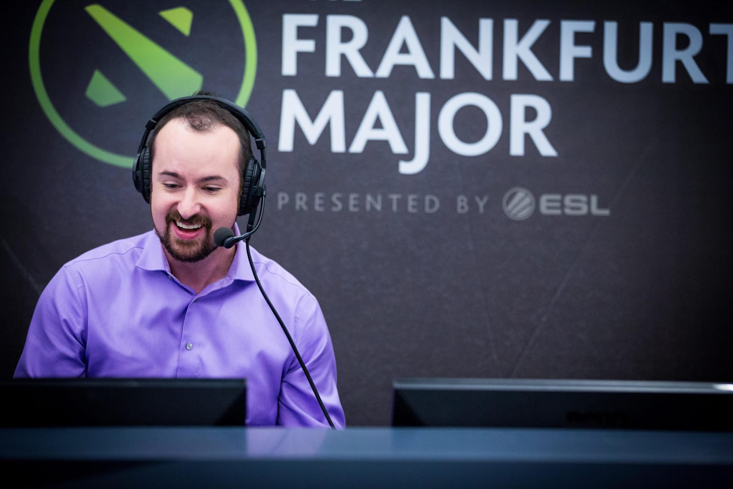 How to host a video game tournament | Red Bull eSports