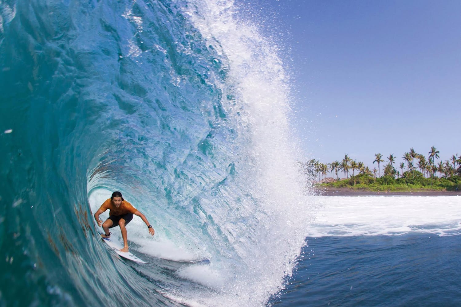 Pro surfer and DJ Adam Bennetts gives tips | Red Bull