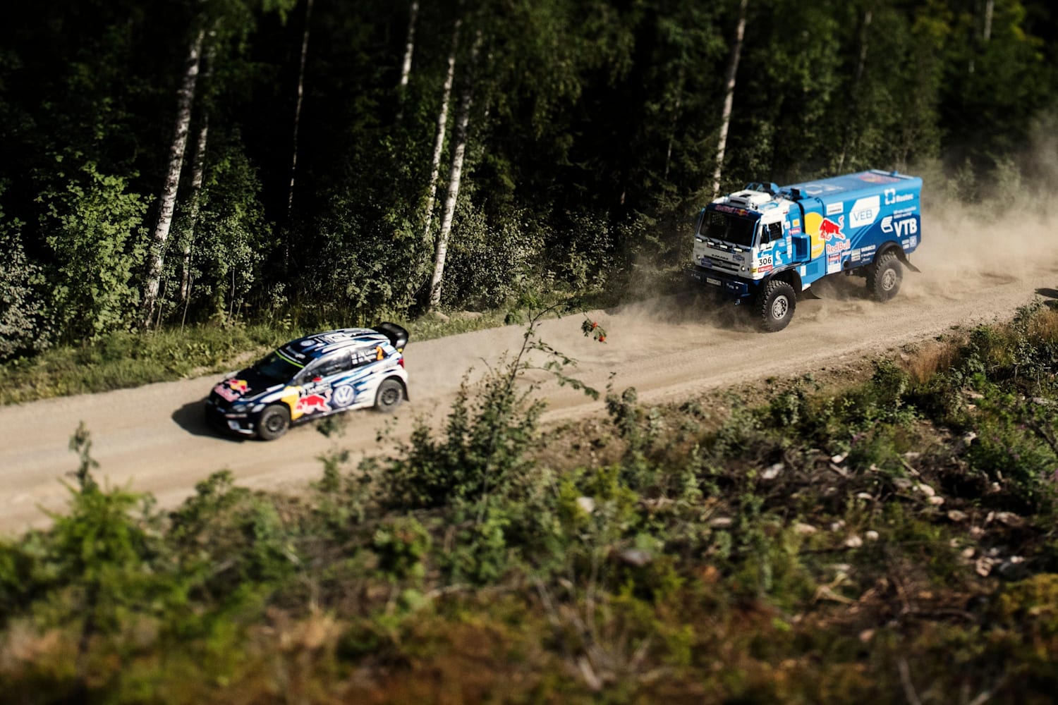 Rally Finland Ouninpohja stage VW race Kamaz over jumps