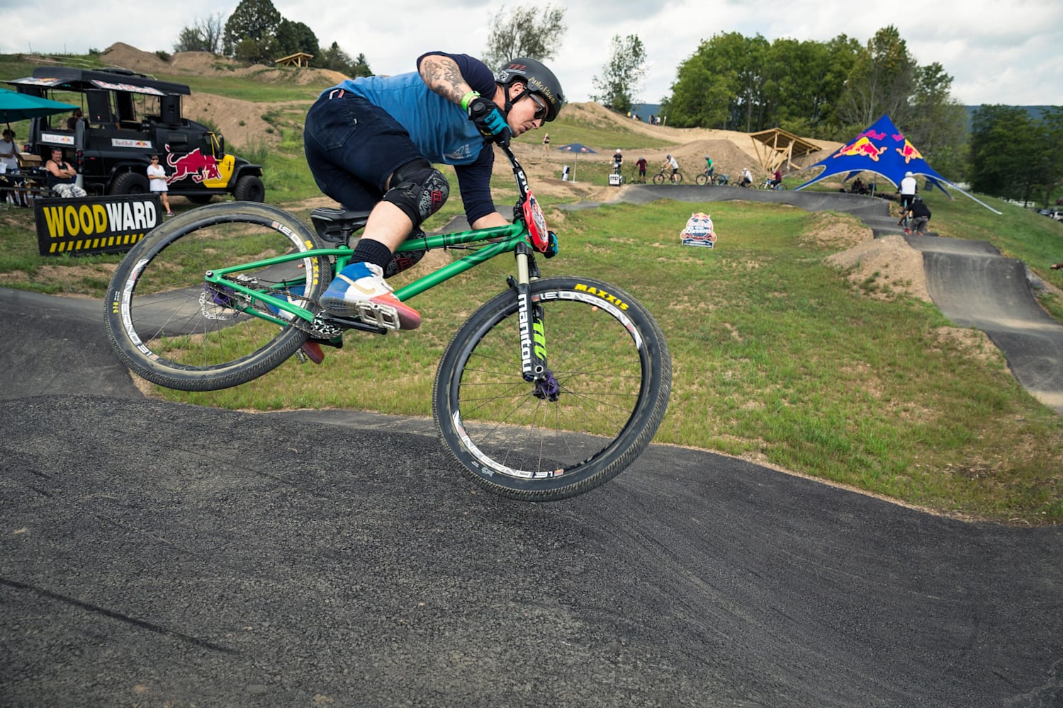 BMX V. MTB Bike Race: Who Wins If No One Pedals?