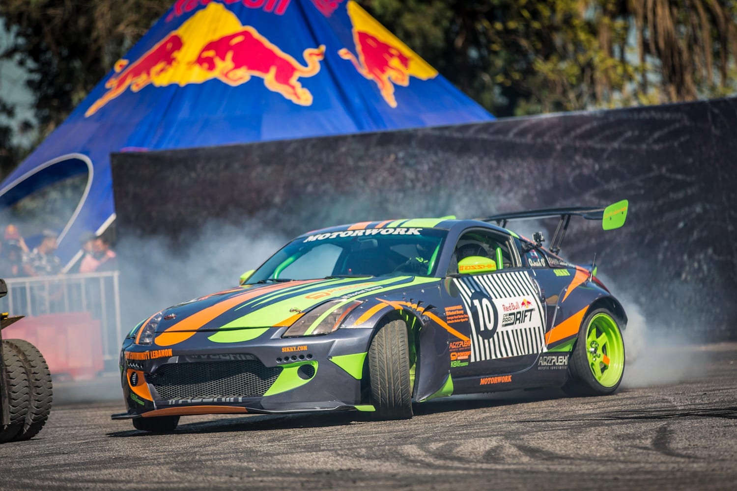 Red Bull Car Park Drift: The Cars behind the Drifters