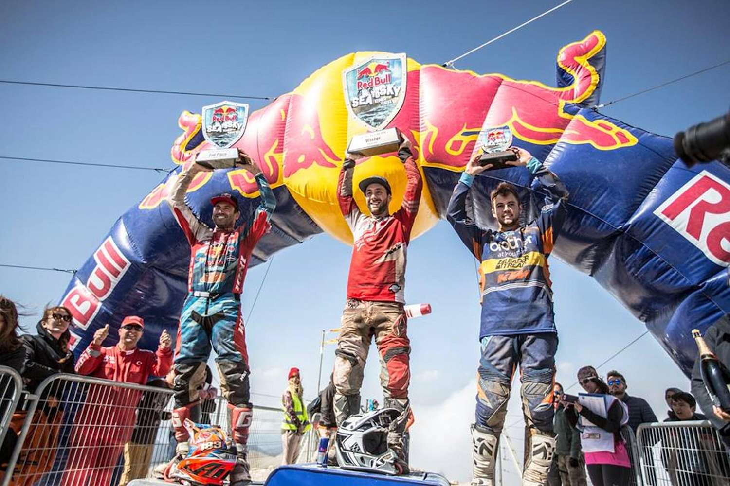 Red Bull Sea to Sky 2016: report e video