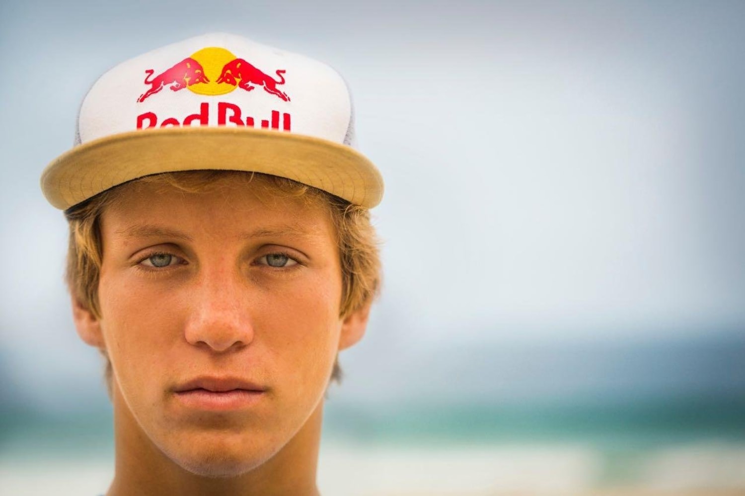 Conheça Lucas Fink, o cara do skimboard brasileiro