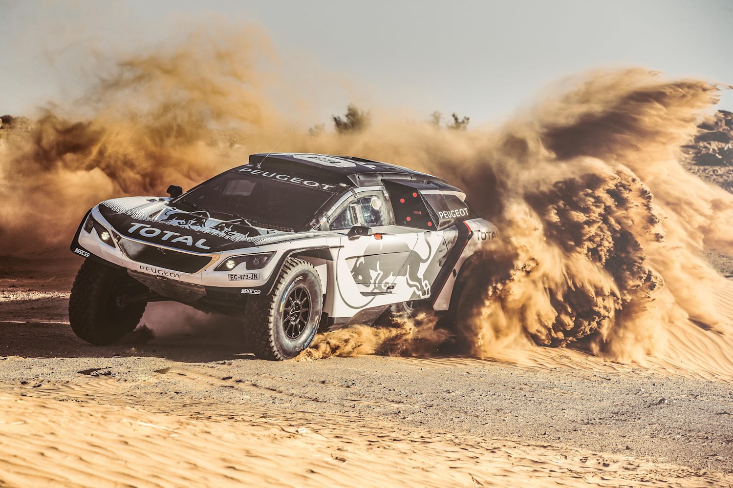 Vídeo Equipo Red Bull Desert Wings del Dakar Rally