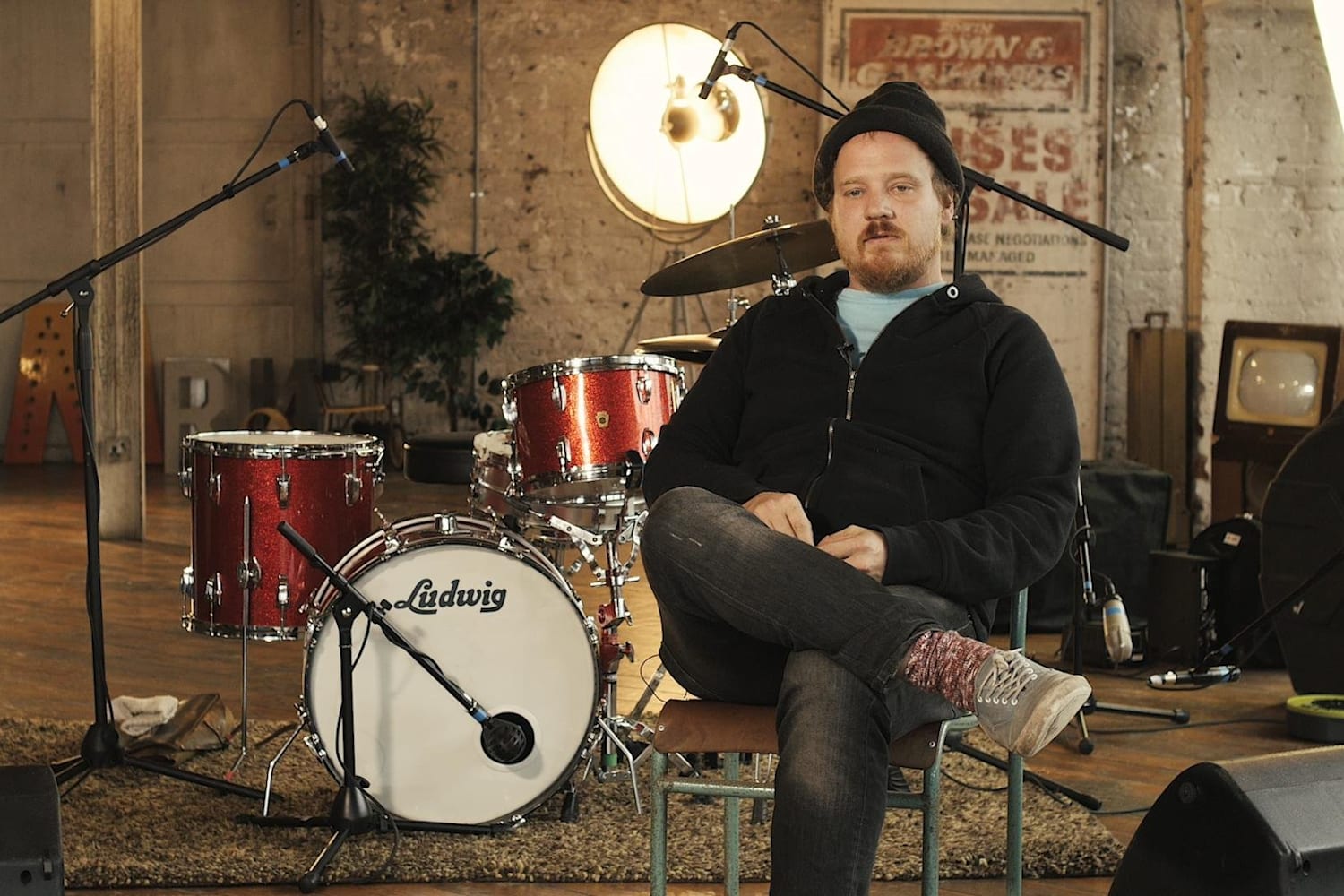 Michael Nau: Love Survive - live video | Red Bull Music