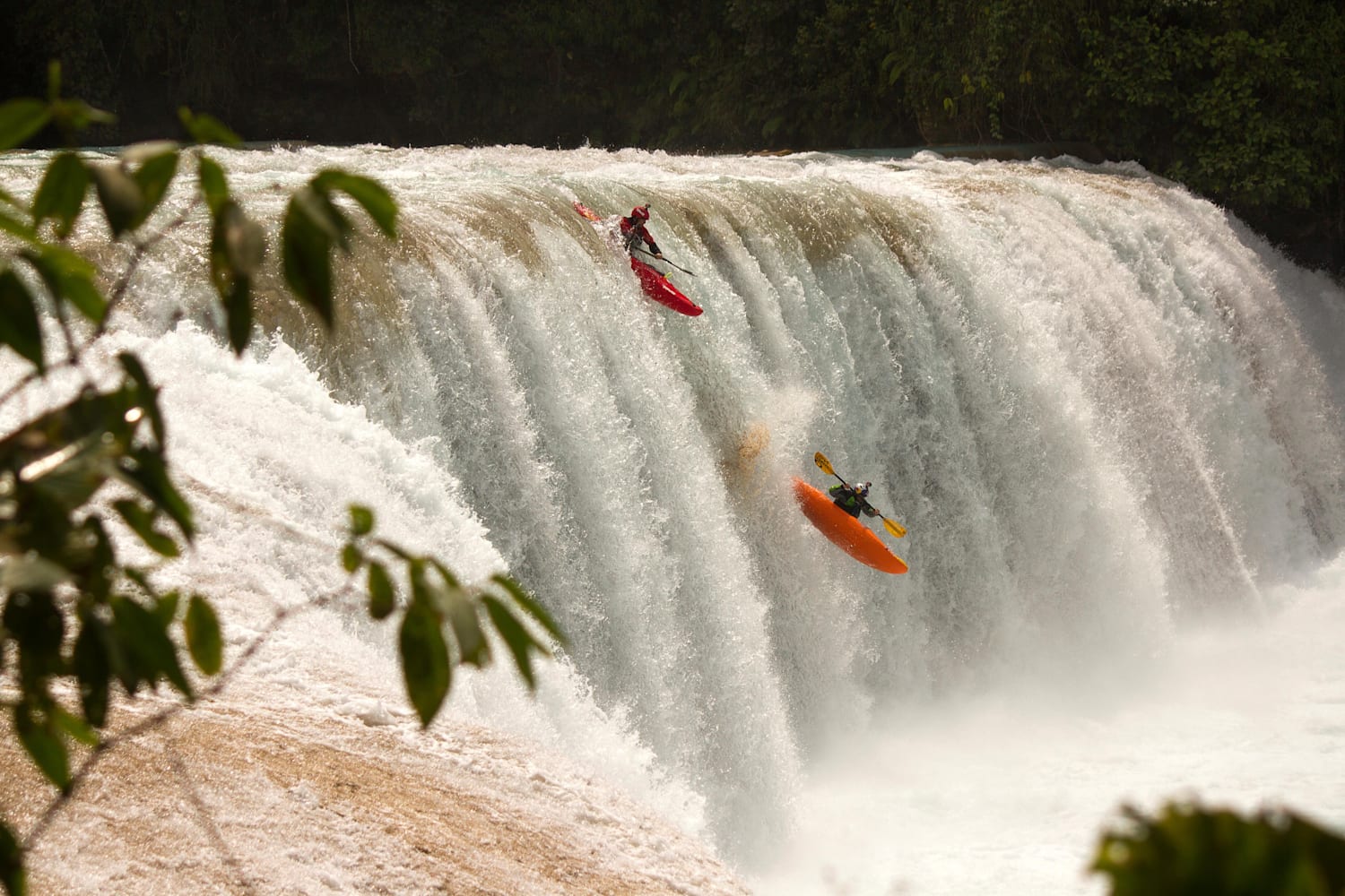 Vidéo : 90 secondes de pur kayak dans Chasing Niagara